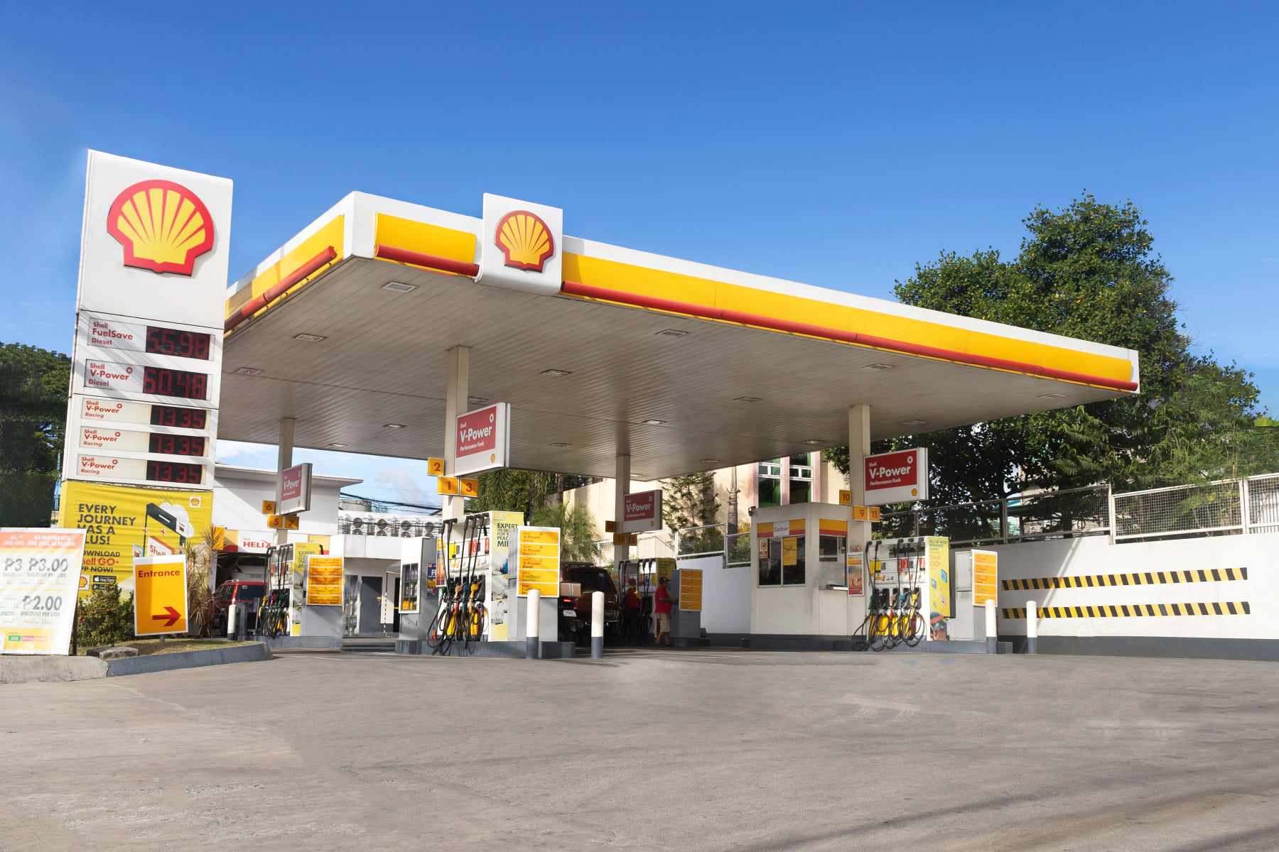 G Plus Shell | Service Station